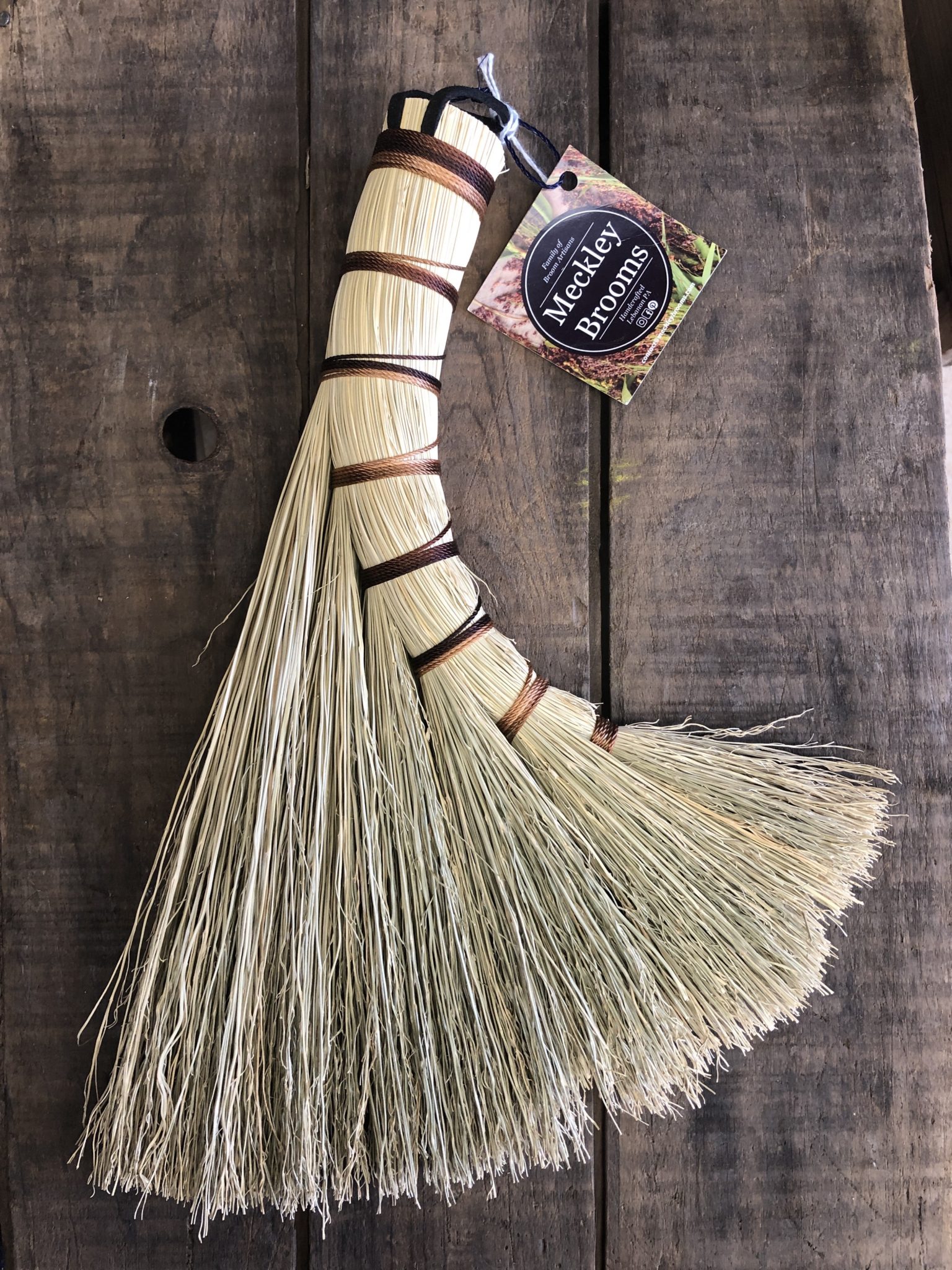 Turkey Wing Broom Natural – Reginas Connection